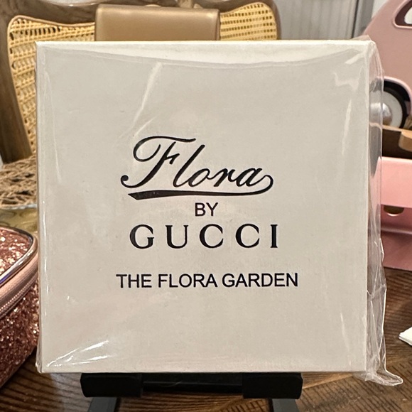 Gucci | Accessories | Gucci Silver Floral Mirror | Poshmark